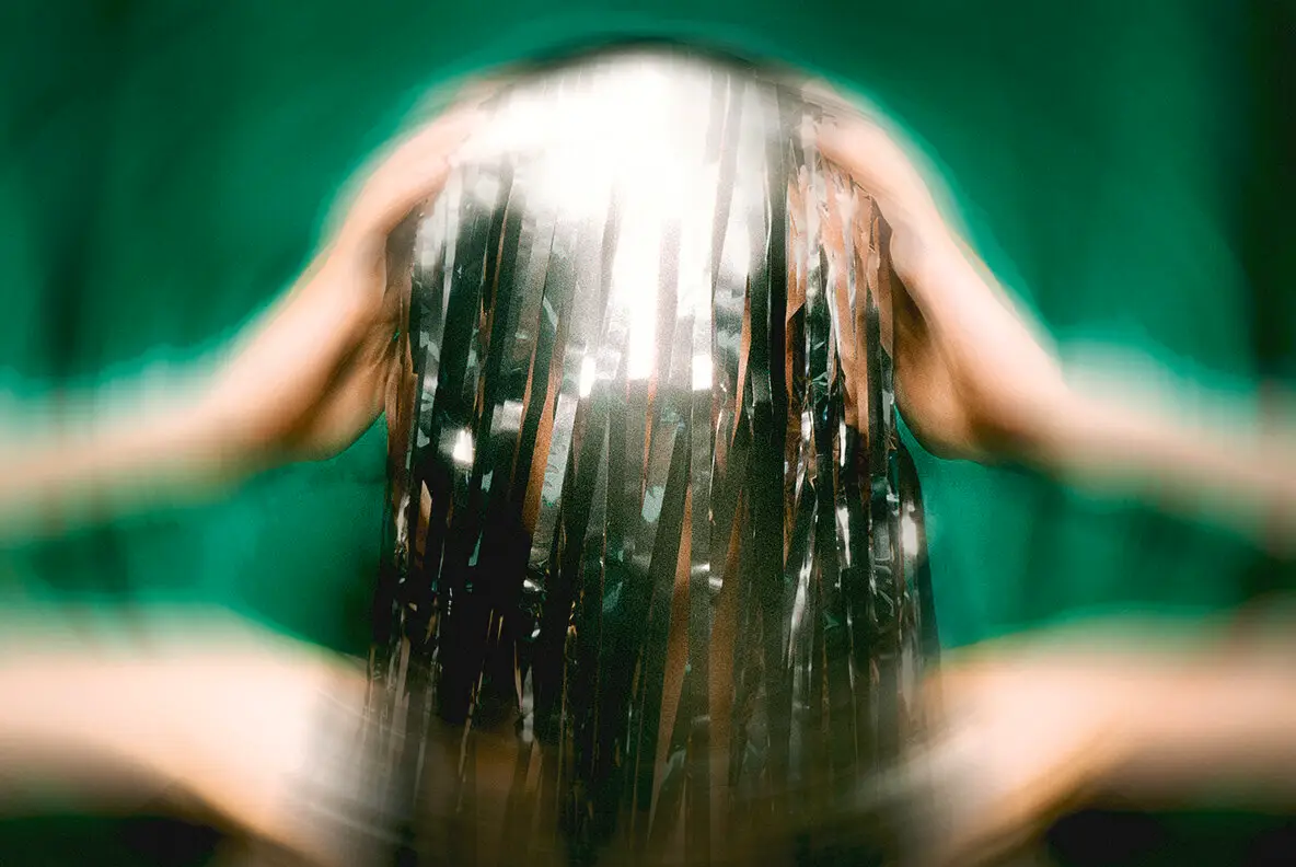 Spinning Blur Photo Effect - YouWorkForThem