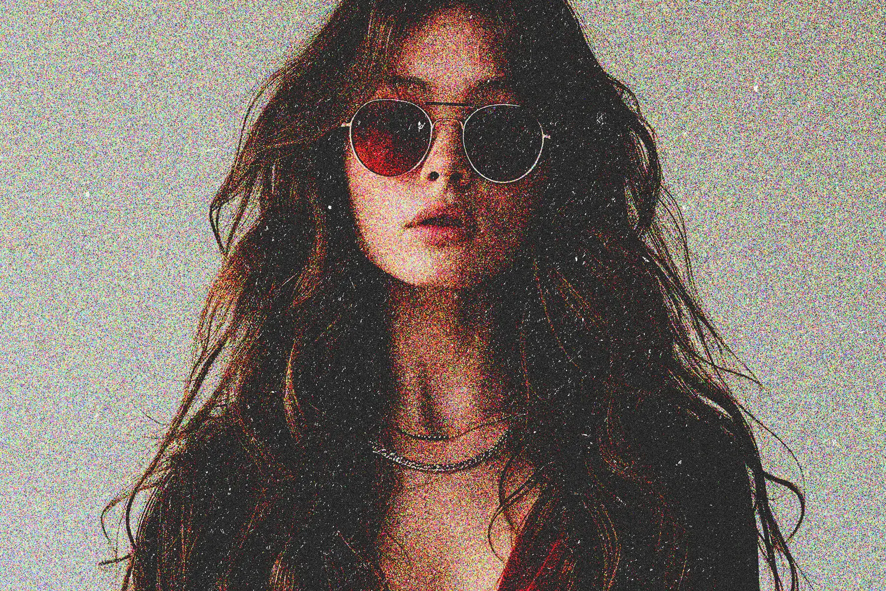Retro Noise Photo Effect - YouWorkForThem