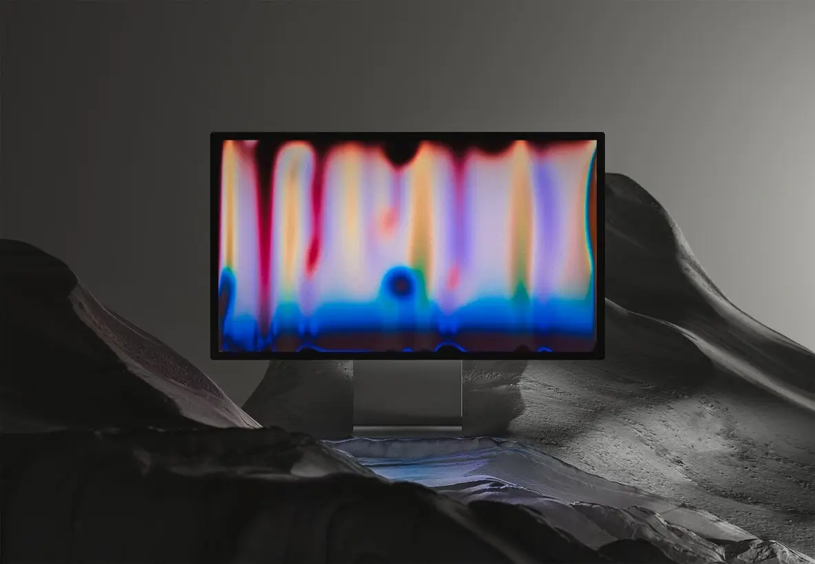 Apple Studio Display - 4 Graphics - YouWorkForThem