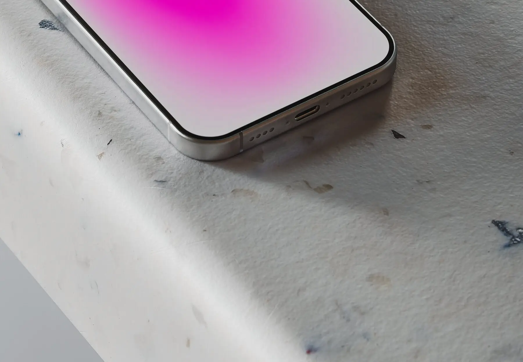 iPhone 16 Pro Max 8 Graphics - YouWorkForThem