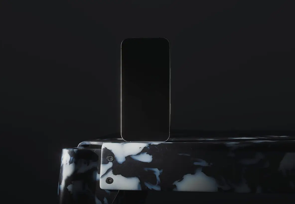 iPhone 16 Pro Max 9 Graphics - YouWorkForThem