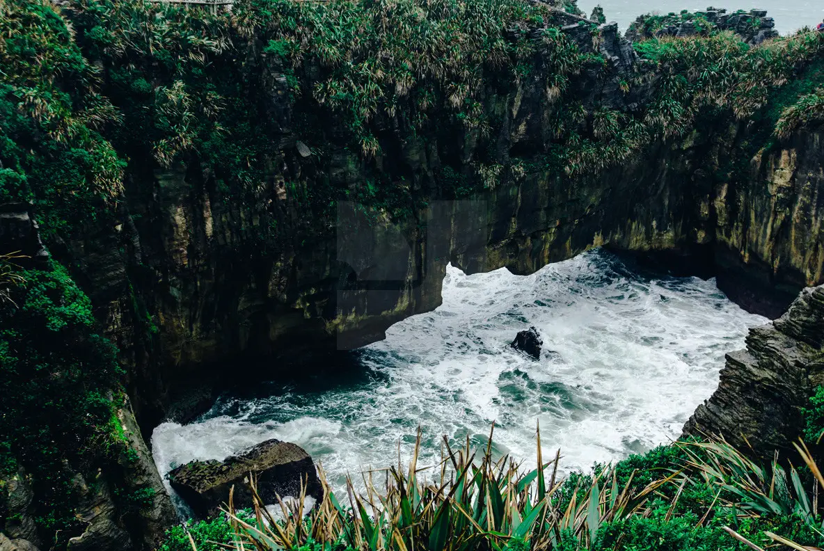 Adventure / NZ Oceanside Graphics - YouWorkForThem