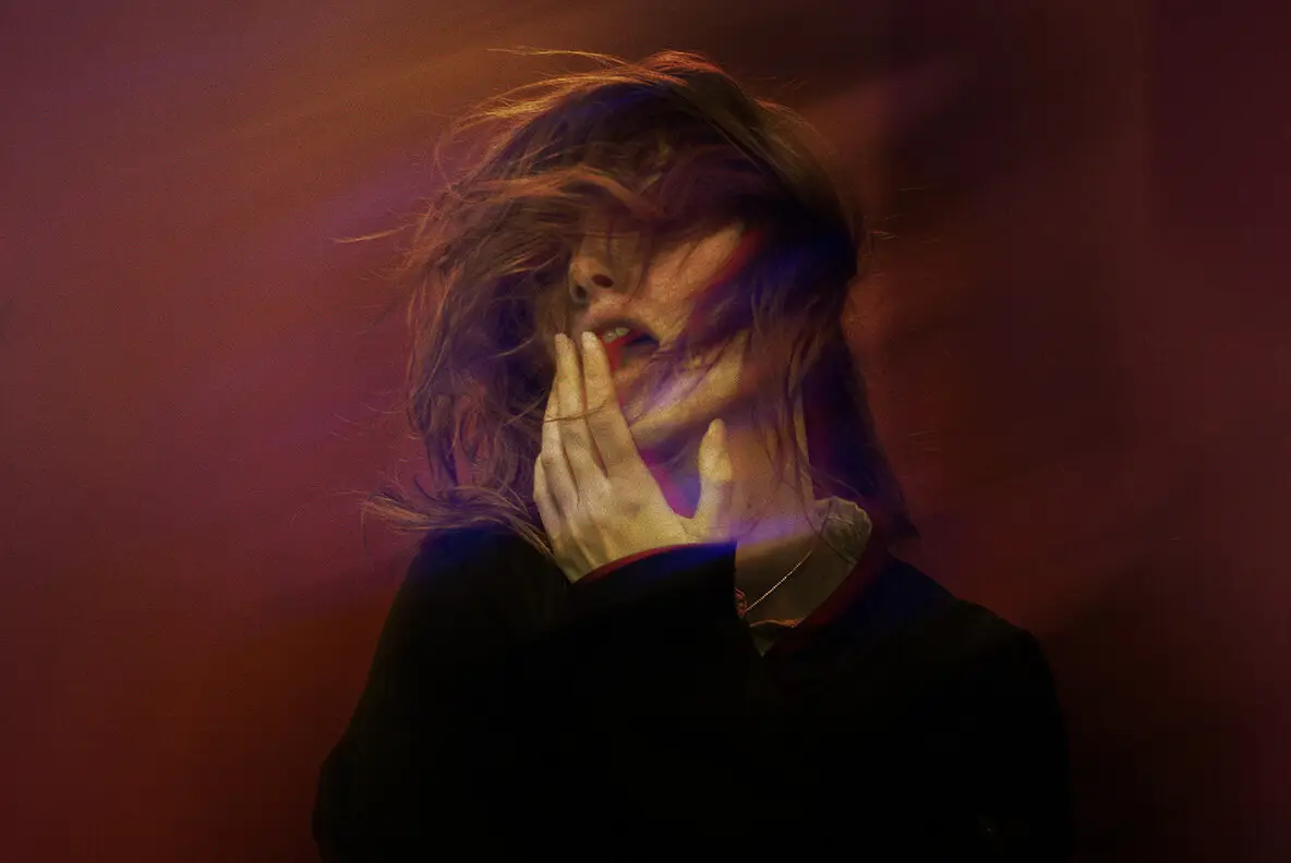 Blurred Vision Effect - YouWorkForThem