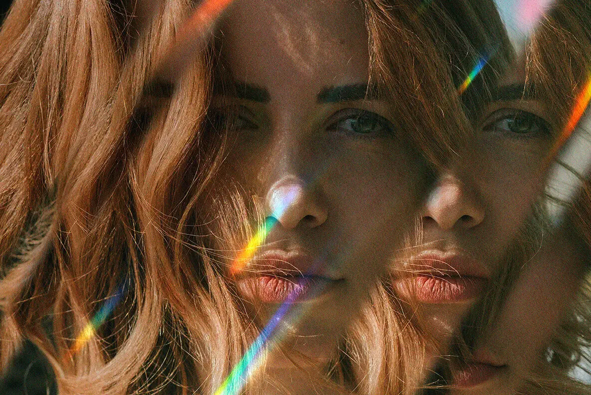 Distorted Sunlit Mirror Effect - YouWorkForThem