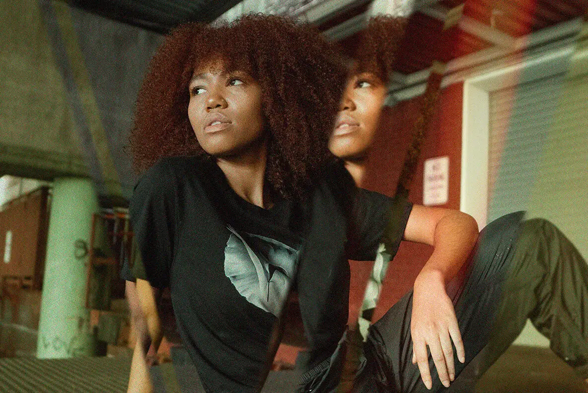 Distorted Sunlit Mirror Effect - YouWorkForThem