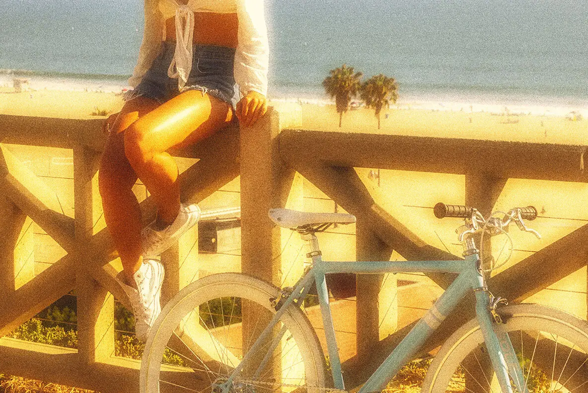 80s Retro Catalog Effect - YouWorkForThem