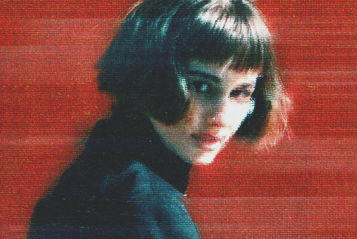 Screen Distortion Effect - YouWorkForThem