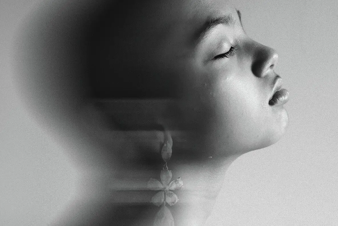 Smudged Gradient Map Effect - YouWorkForThem