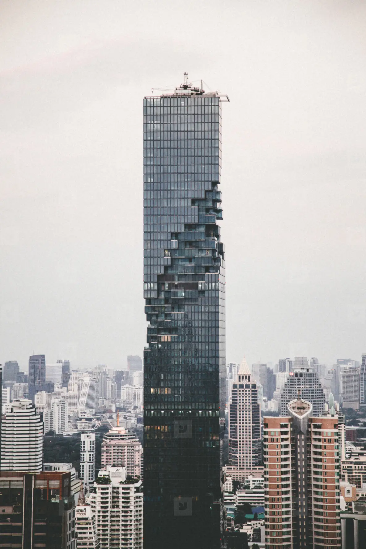 MahaNakhon Building Photo (118457) - YouWorkForThem