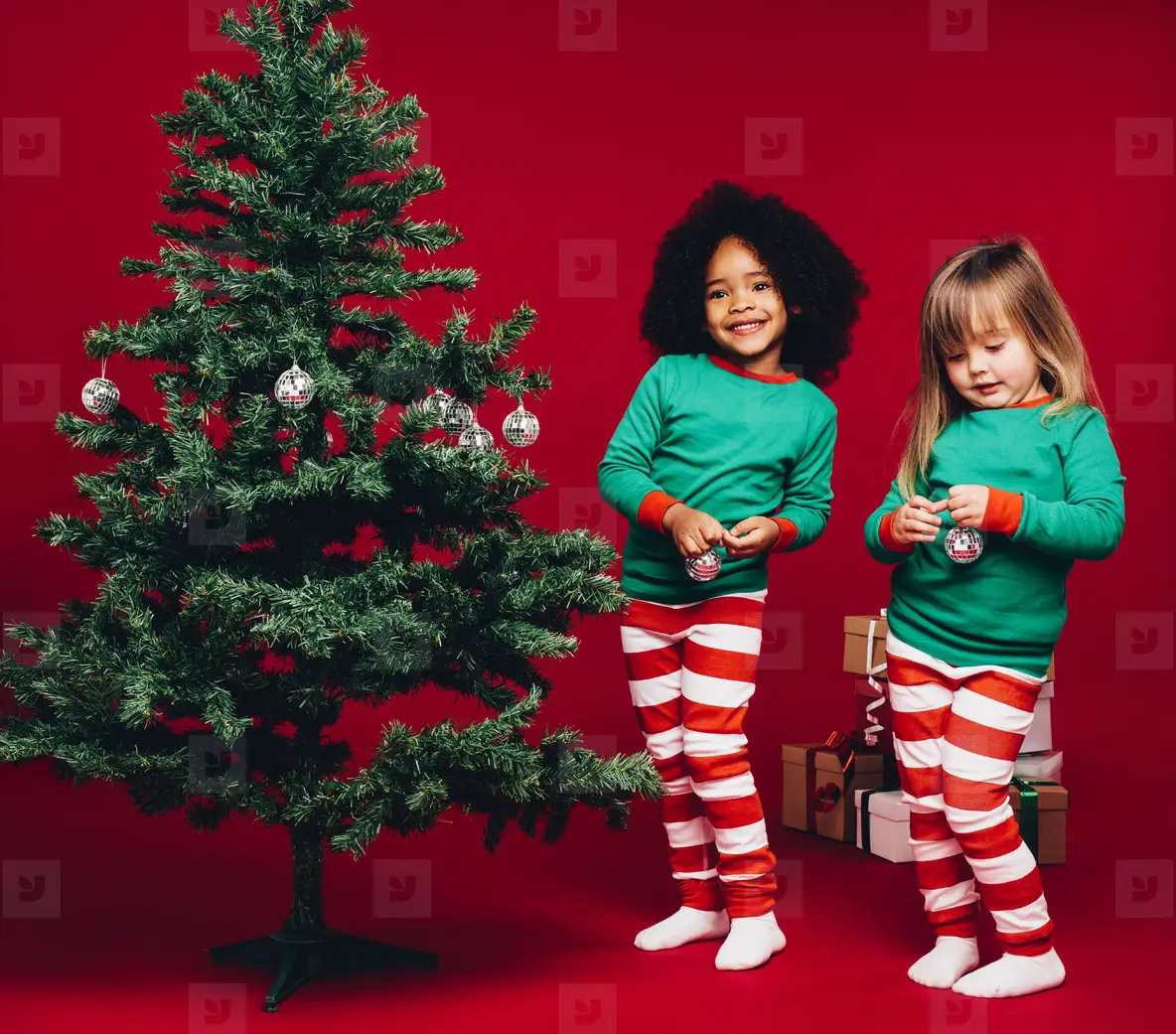 Kids Celebrating Christmas Photo (157680) - YouWorkForThem