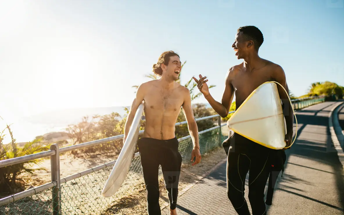 Best Friends Going On Surfing Photo (174301) - YouWorkForThem