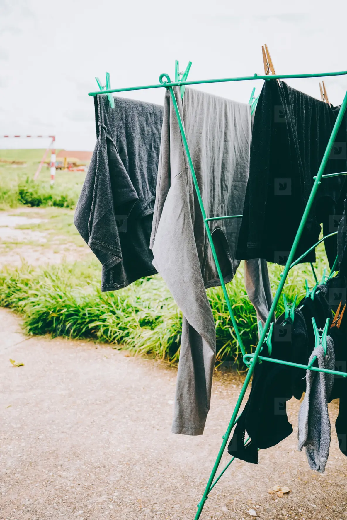 Hanging Out The Clothes Outdoors Photo (208415) - YouWorkForThem