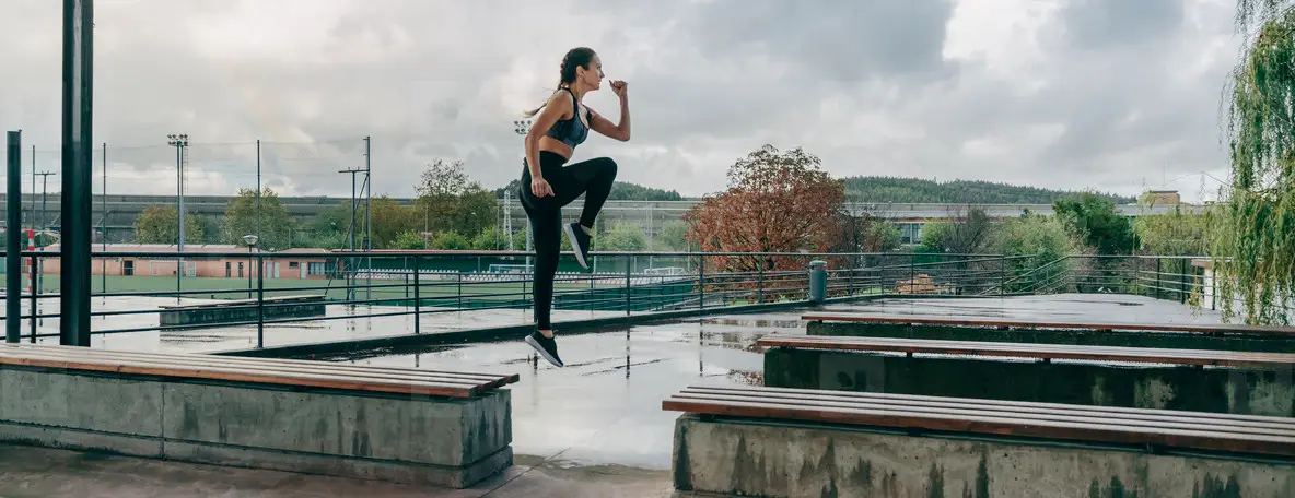 Girl Jumping On Benches Doing Training Photo (214893) - YouWorkForThem