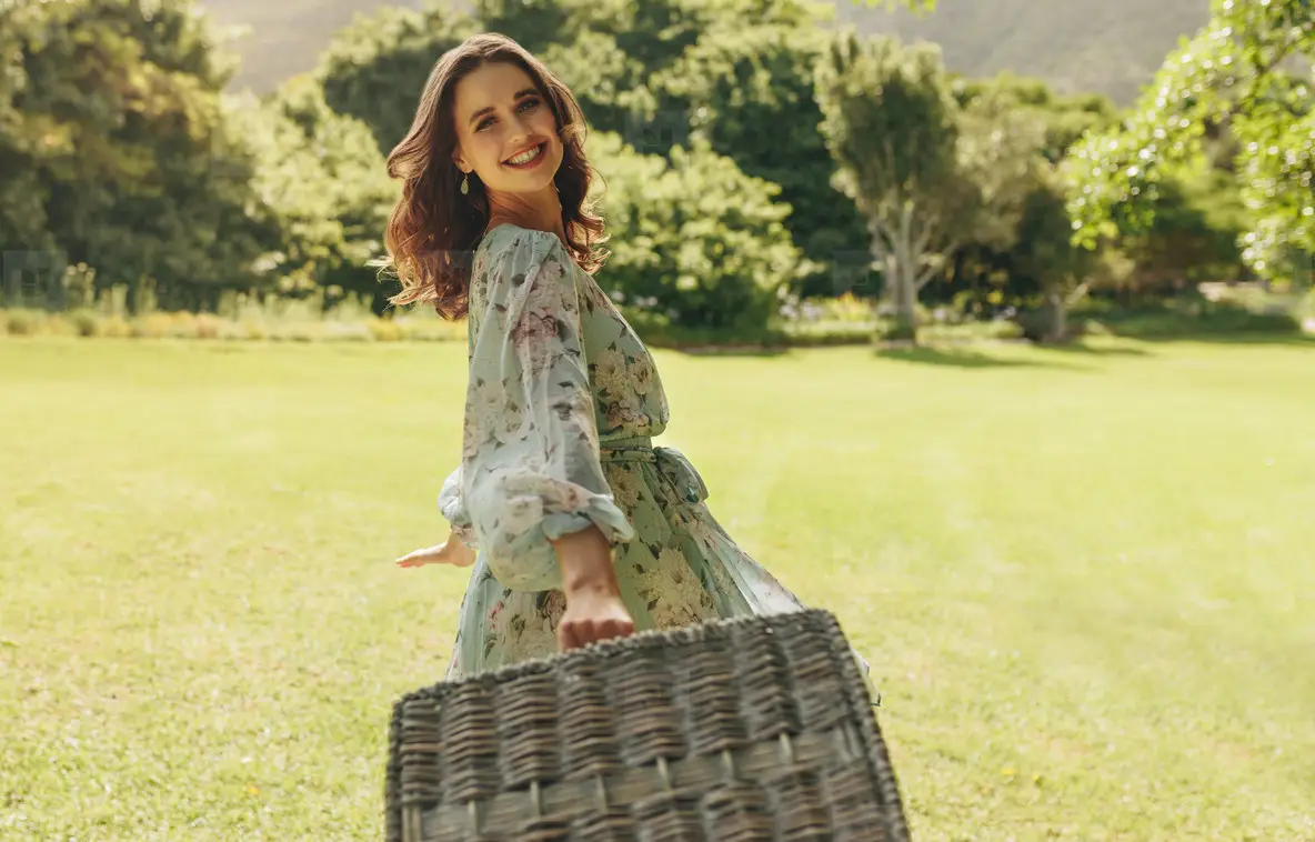 Beautiful Woman Going On A Weekend Picnic Photo (215102) - YouWorkForThem