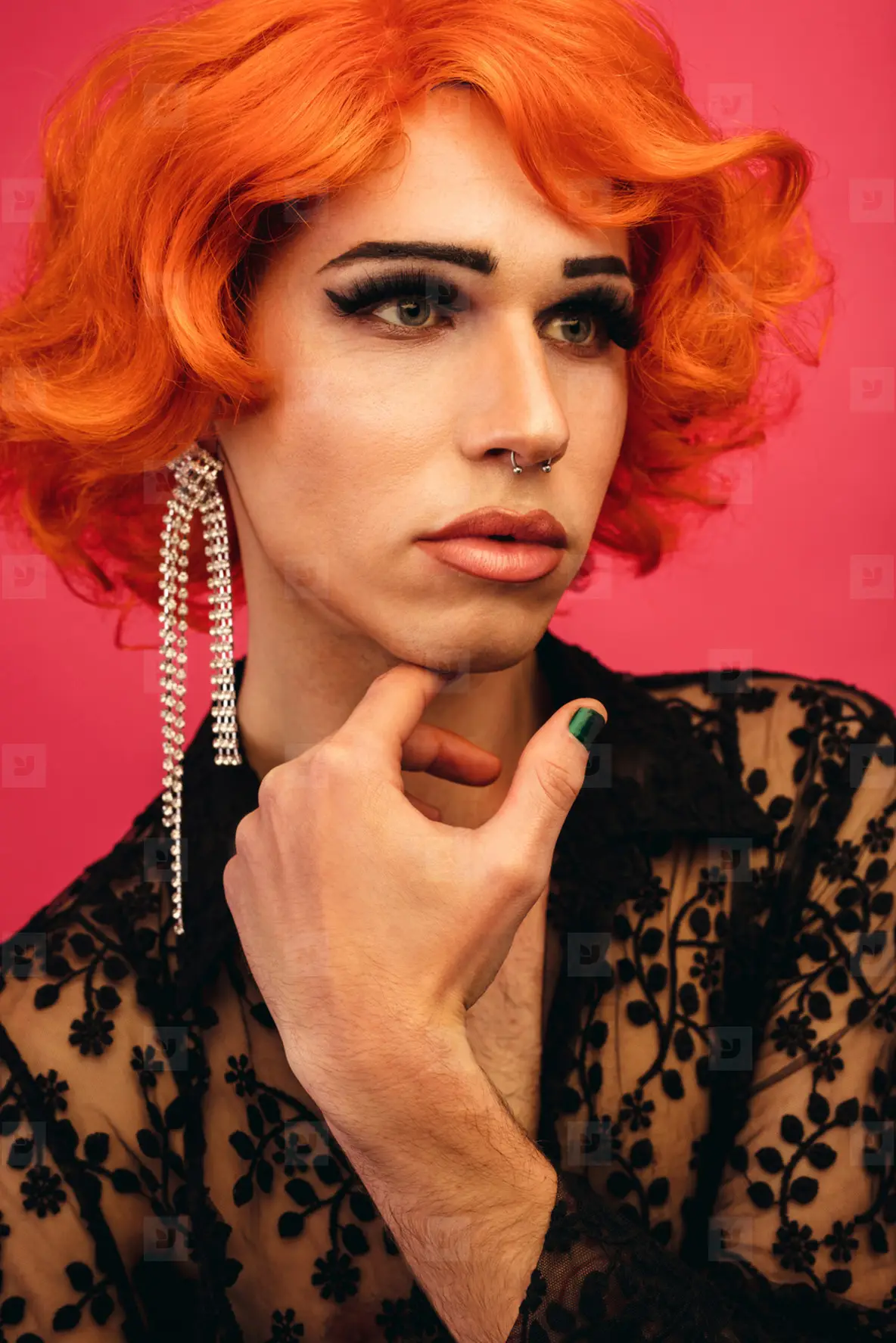 Glamorous Drag Queen Photo (216188) - YouWorkForThem