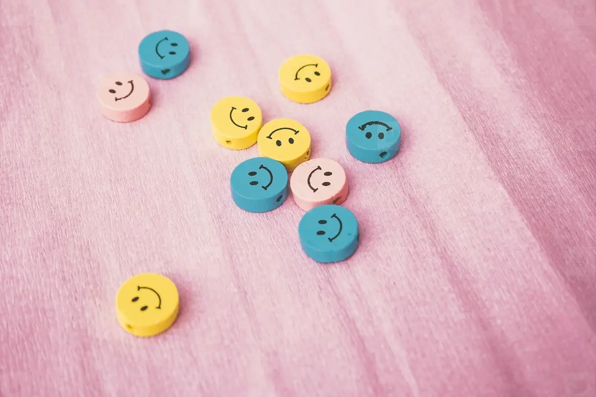 Smiley Faces In Pastel Tones Against A Pink Background Photo (255211 ...