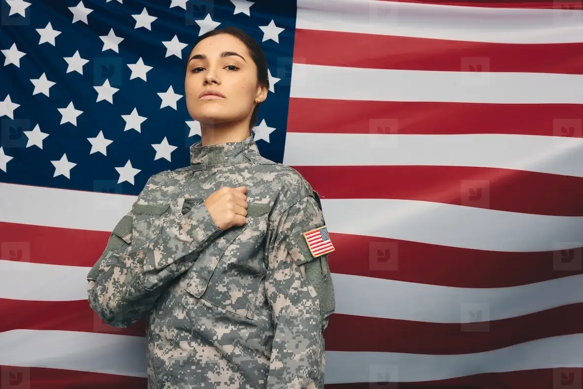 United States Army Soldier Swearing An Oath Photo (255917) - YouWorkForThem