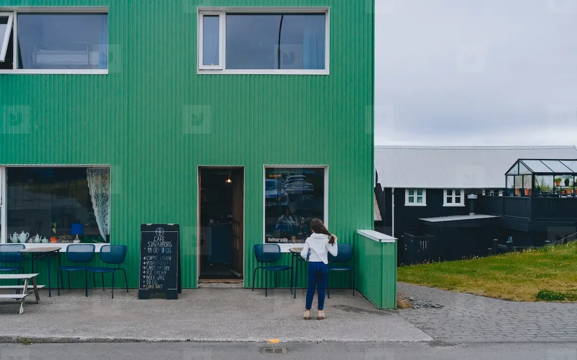 Iceland Cafe Photo (305558) - YouWorkForThem