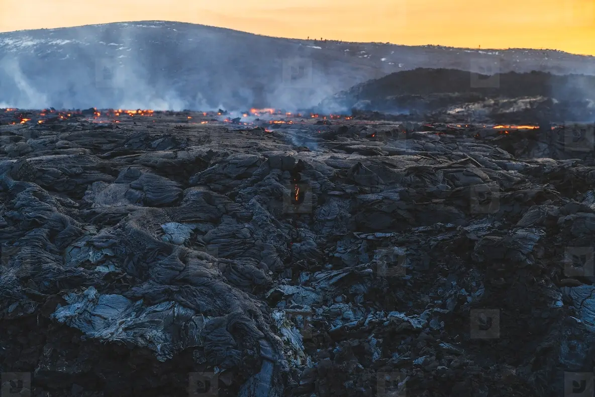 Iceland Volcanic Eruptions 167 Photo (310732) - YouWorkForThem