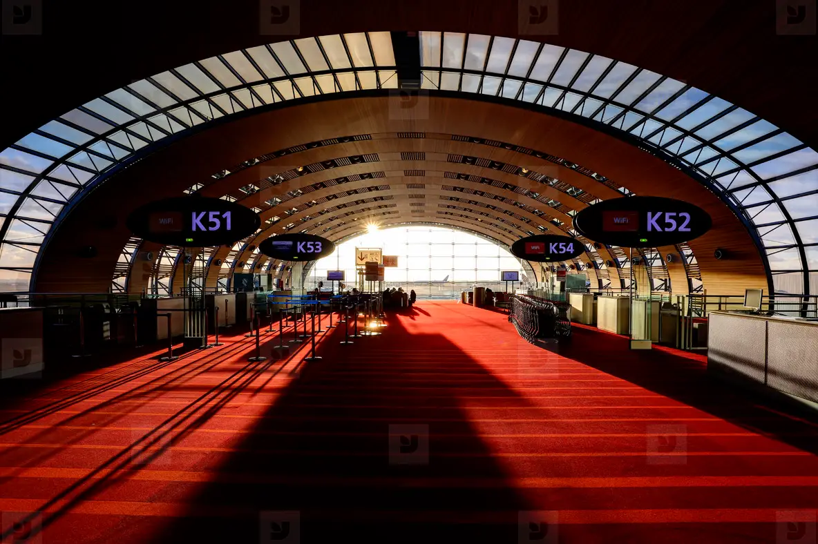 Paris CDG Terminal Interior 3 Photo (53471) - YouWorkForThem