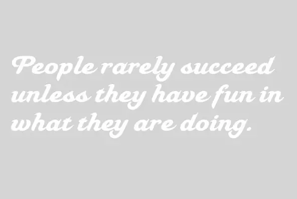 Mahalia Font - YouWorkForThem