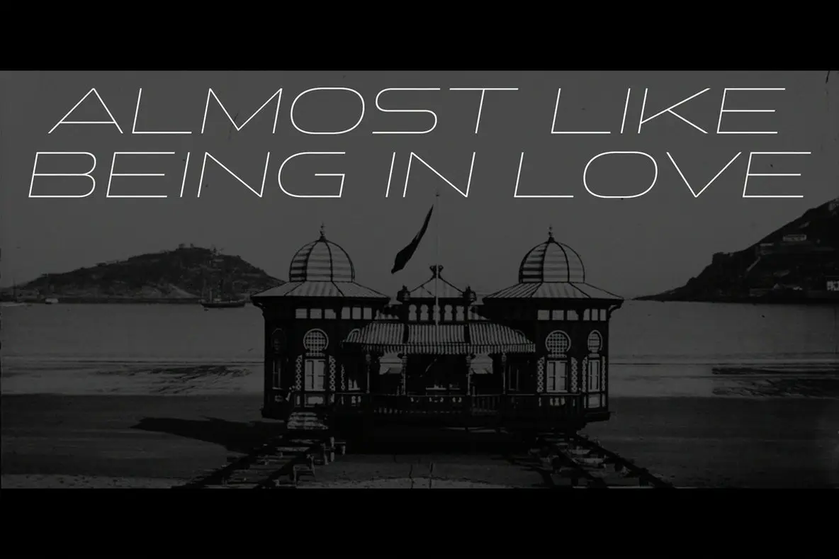 Stereo Gothic Font - FontPath