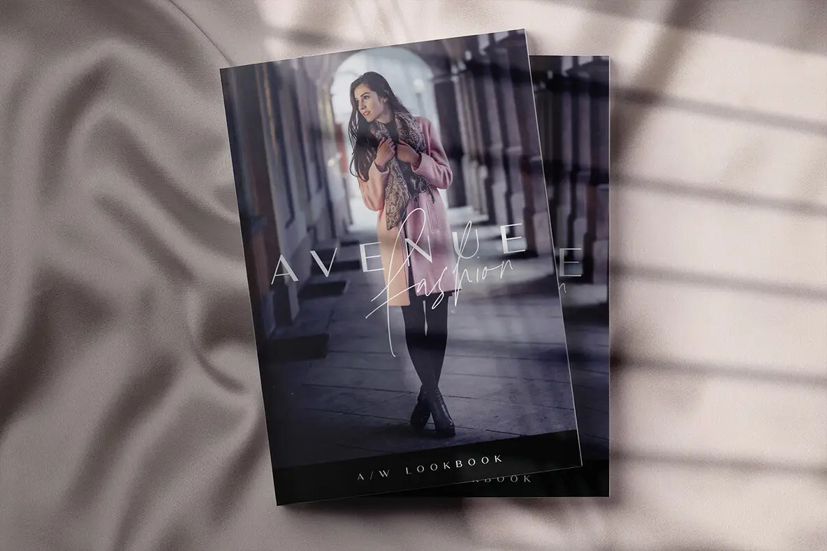 The Amoret Collection Font - YouWorkForThem