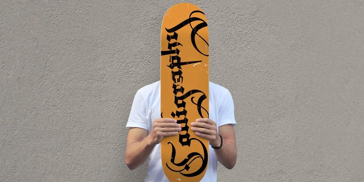 Darka Font - YouWorkForThem