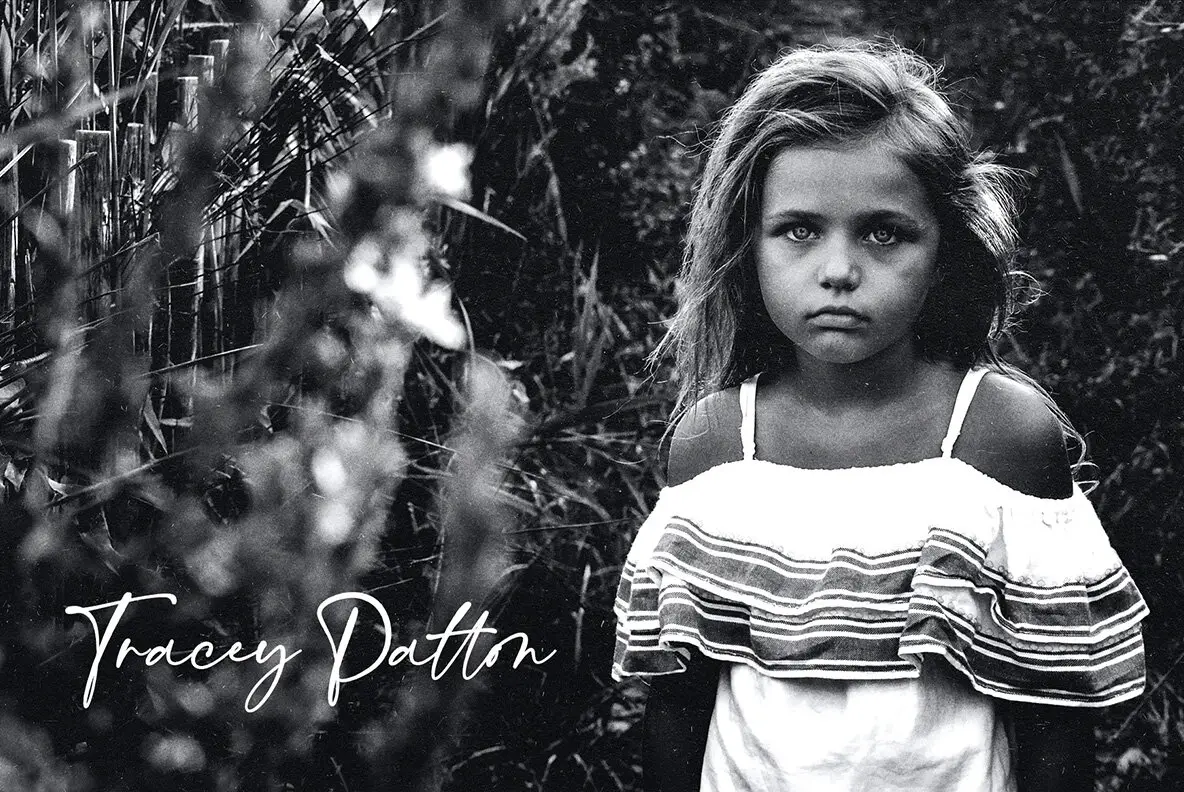 Queen Victoria SVG Font - YouWorkForThem