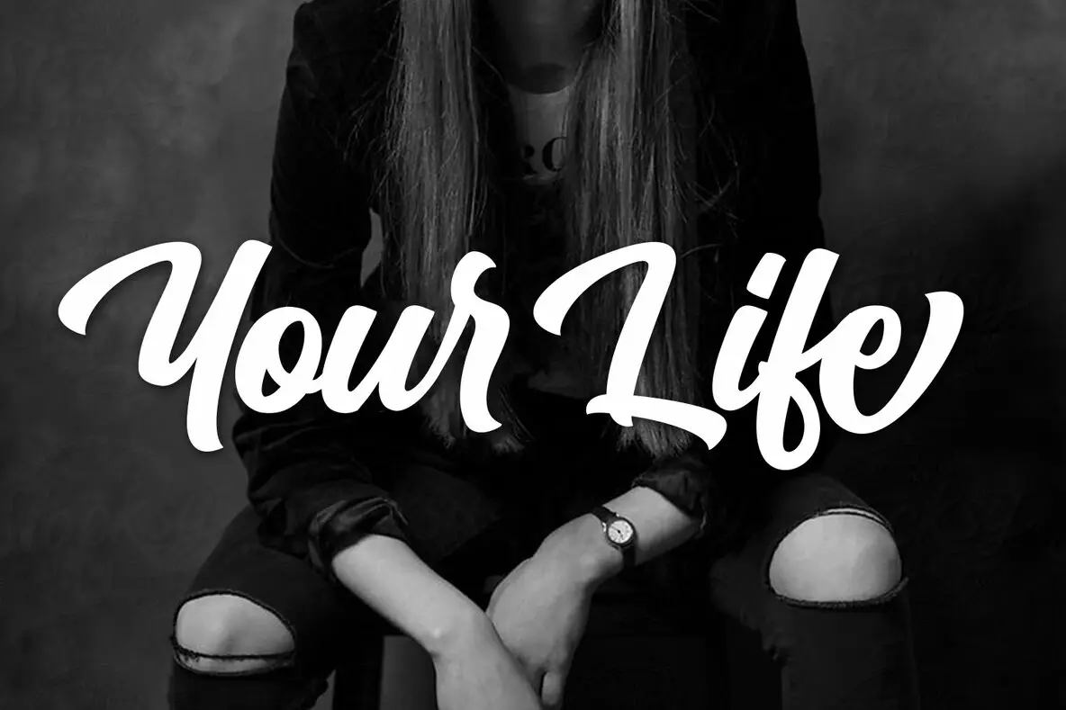 Airates Font - YouWorkForThem