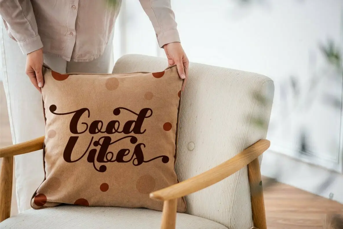 Magic Letter Font - YouWorkForThem