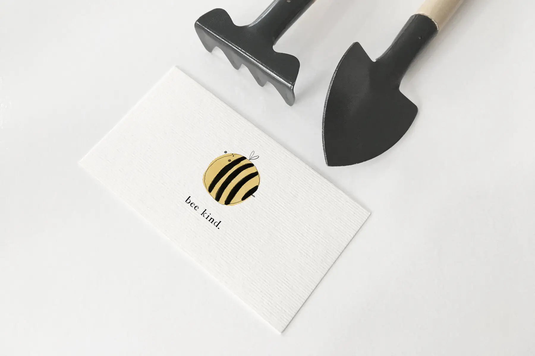 Little Bee - SVG Font - YouWorkForThem