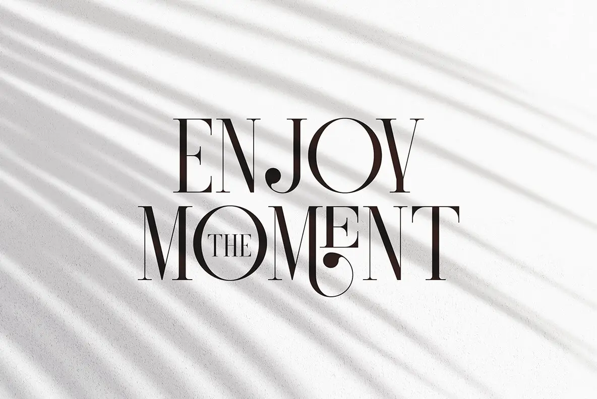 Redmark Font - YouWorkForThem