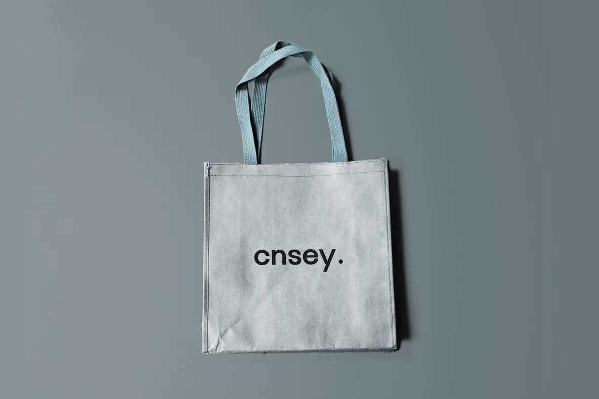 Montero Display Font - YouWorkForThem