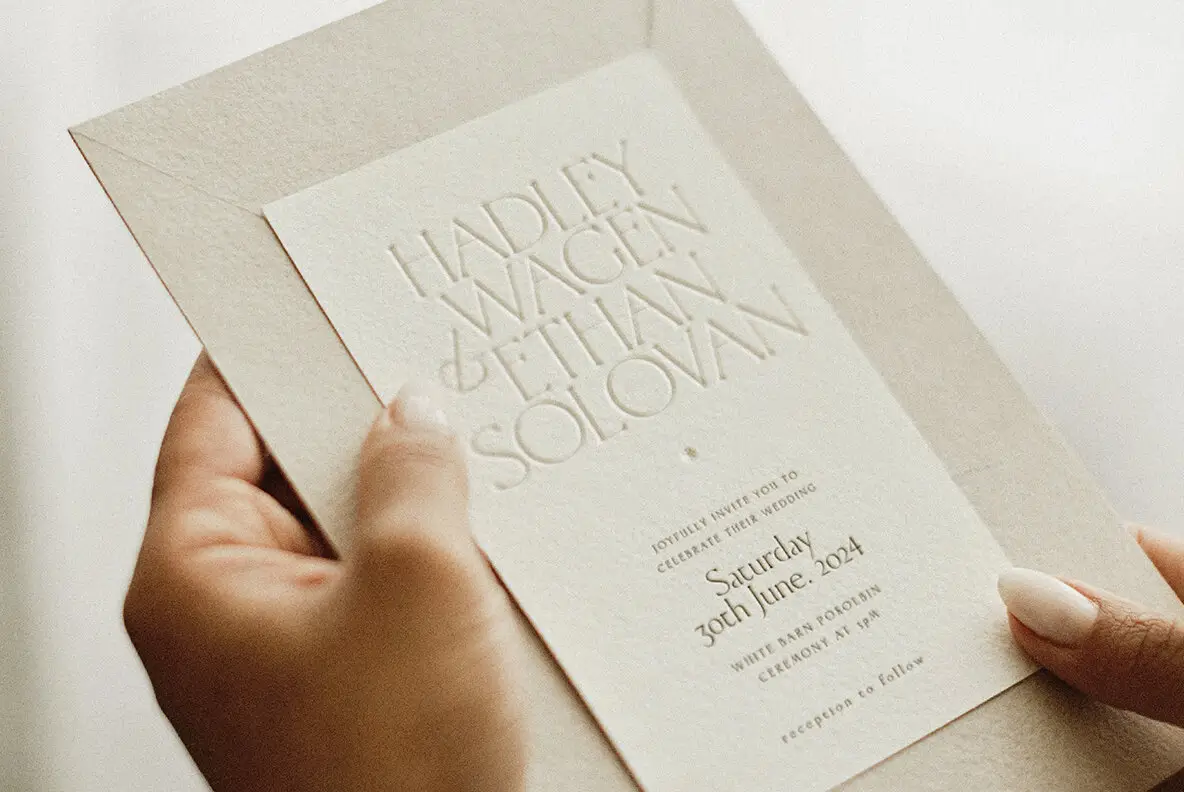 Cedarwood Font - YouWorkForThem