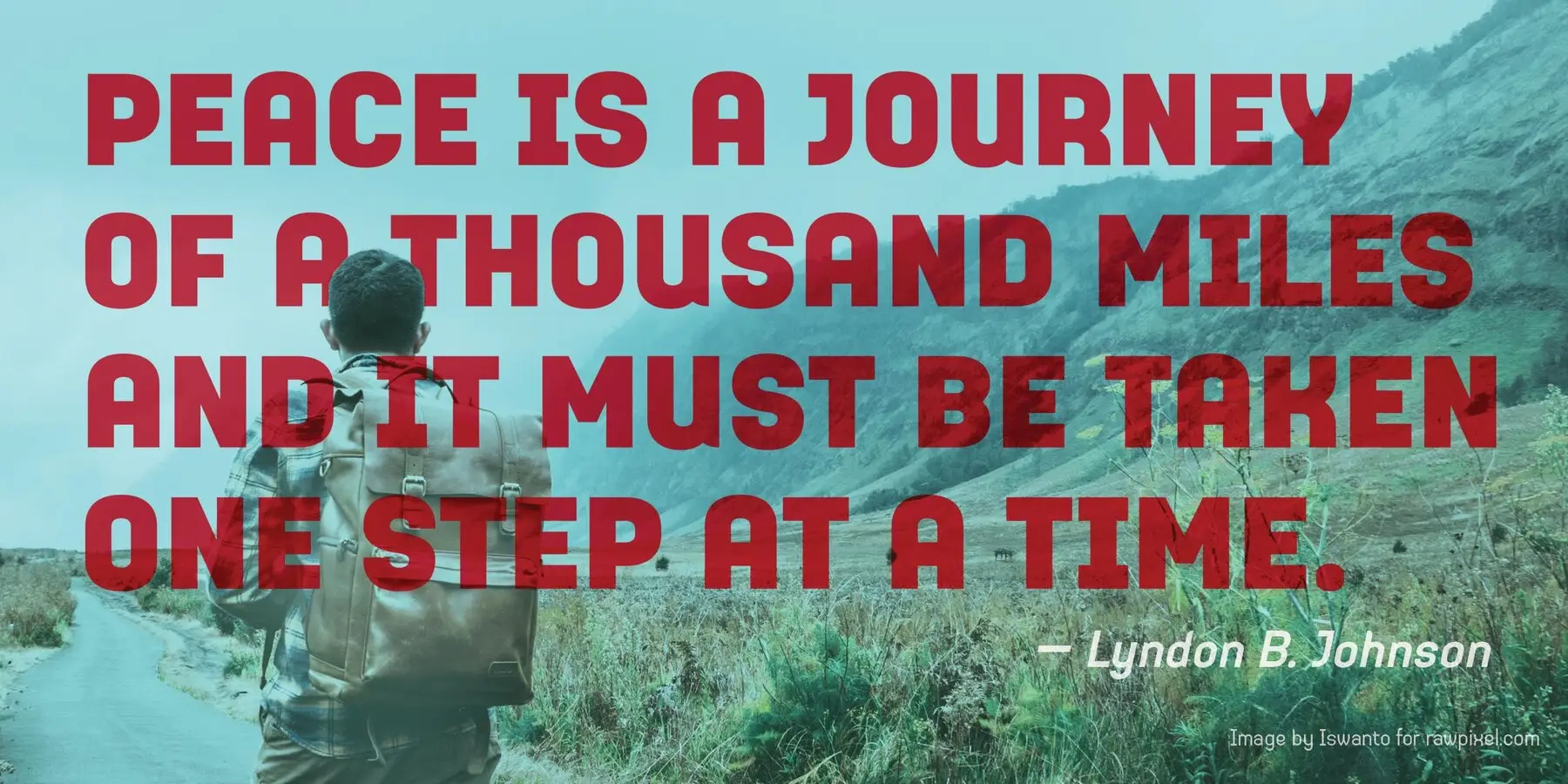 Aqueo Font - YouWorkForThem