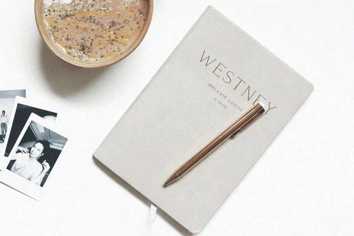 Kinta Font - YouWorkForThem