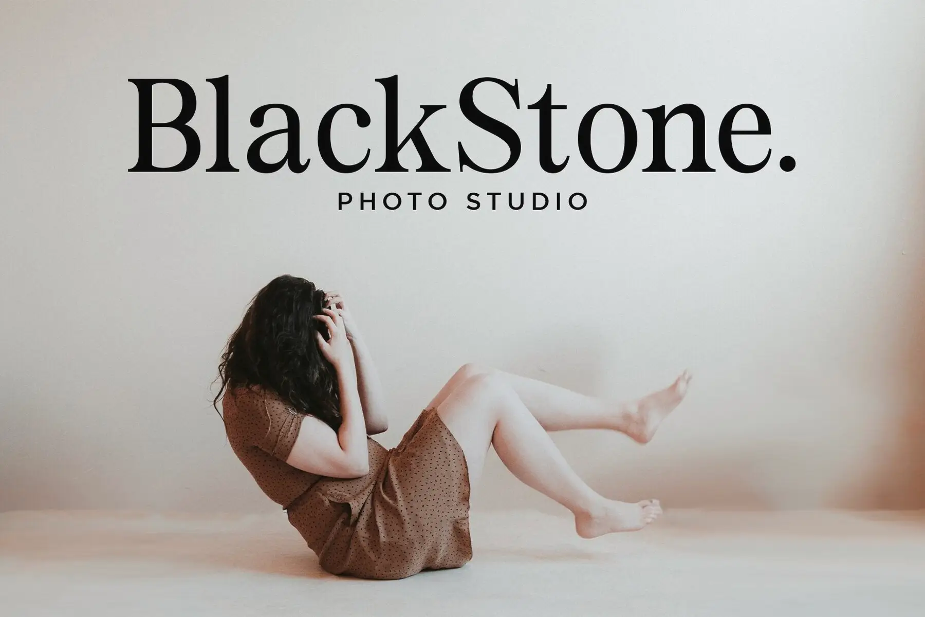 Surfside Paradise Font - FontPath