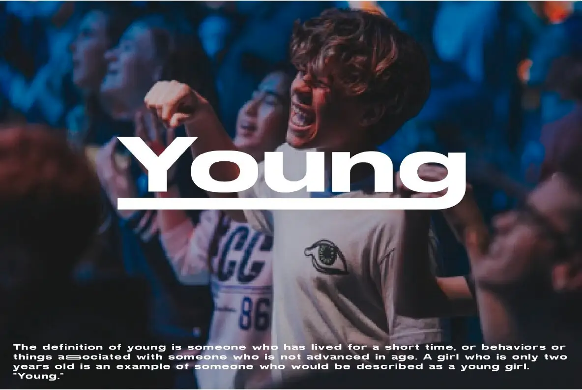 Stretch Pro Font - YouWorkForThem