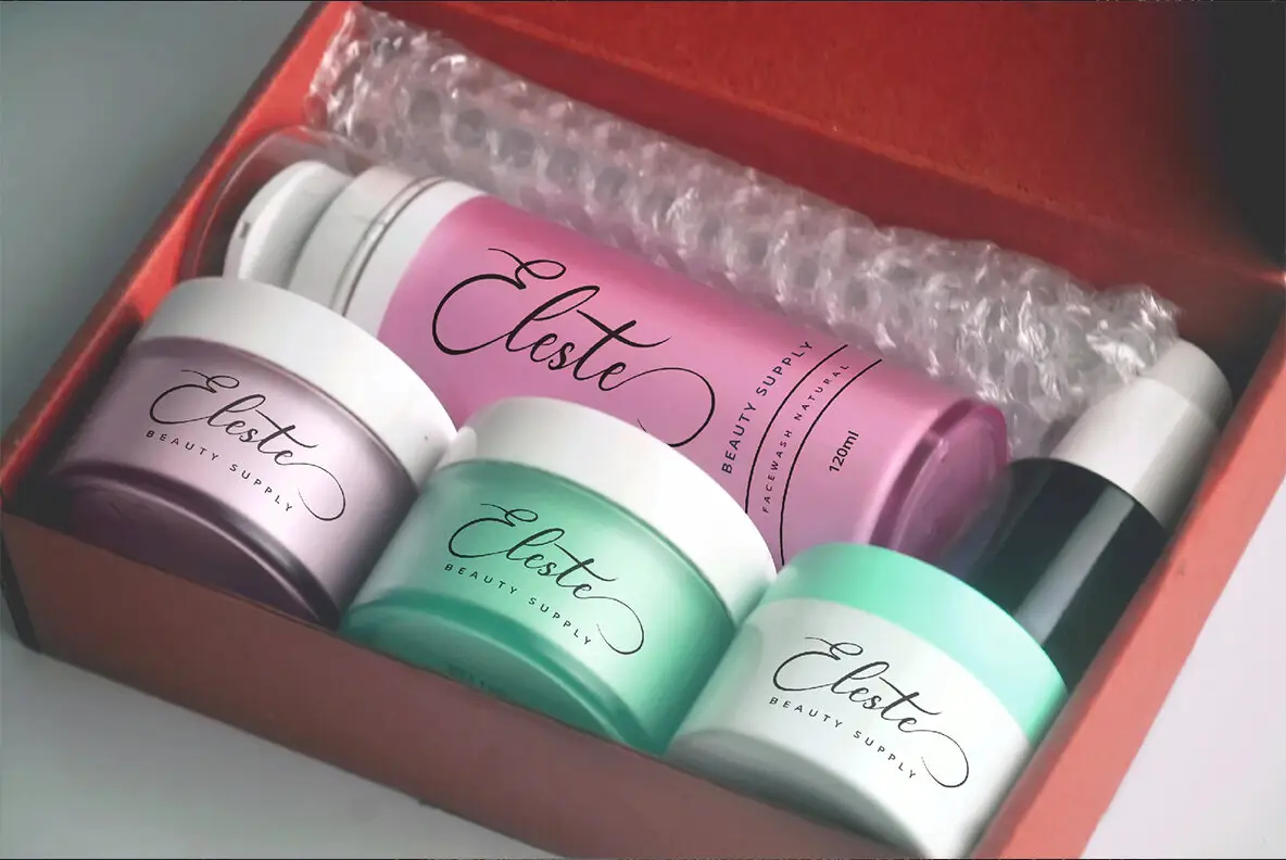 Michand Script Font - YouWorkForThem