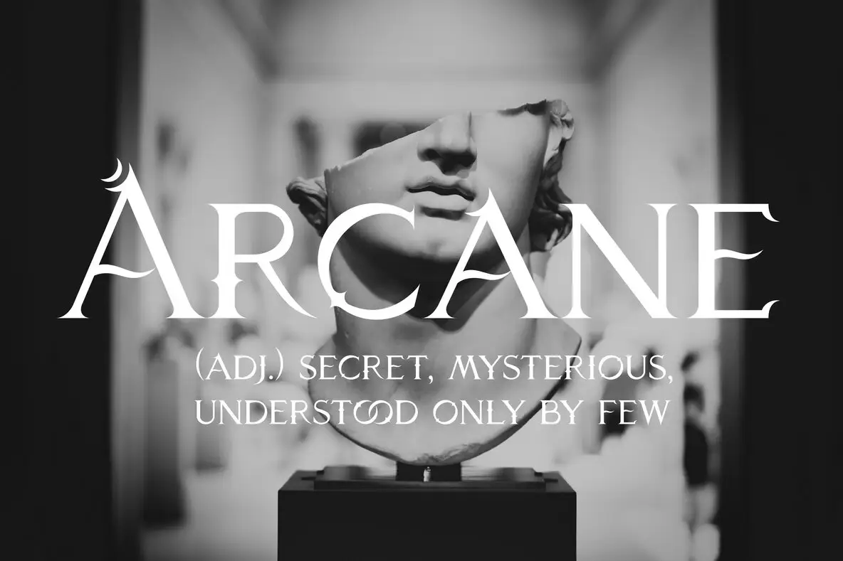 Le Tarot Bold Font - FontPath