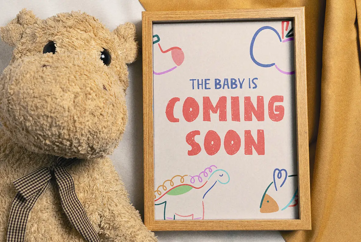 Paper Crown Font - FontPath