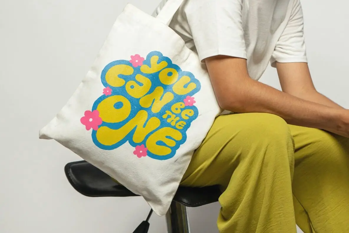 Dirty Clouds Font - YouWorkForThem