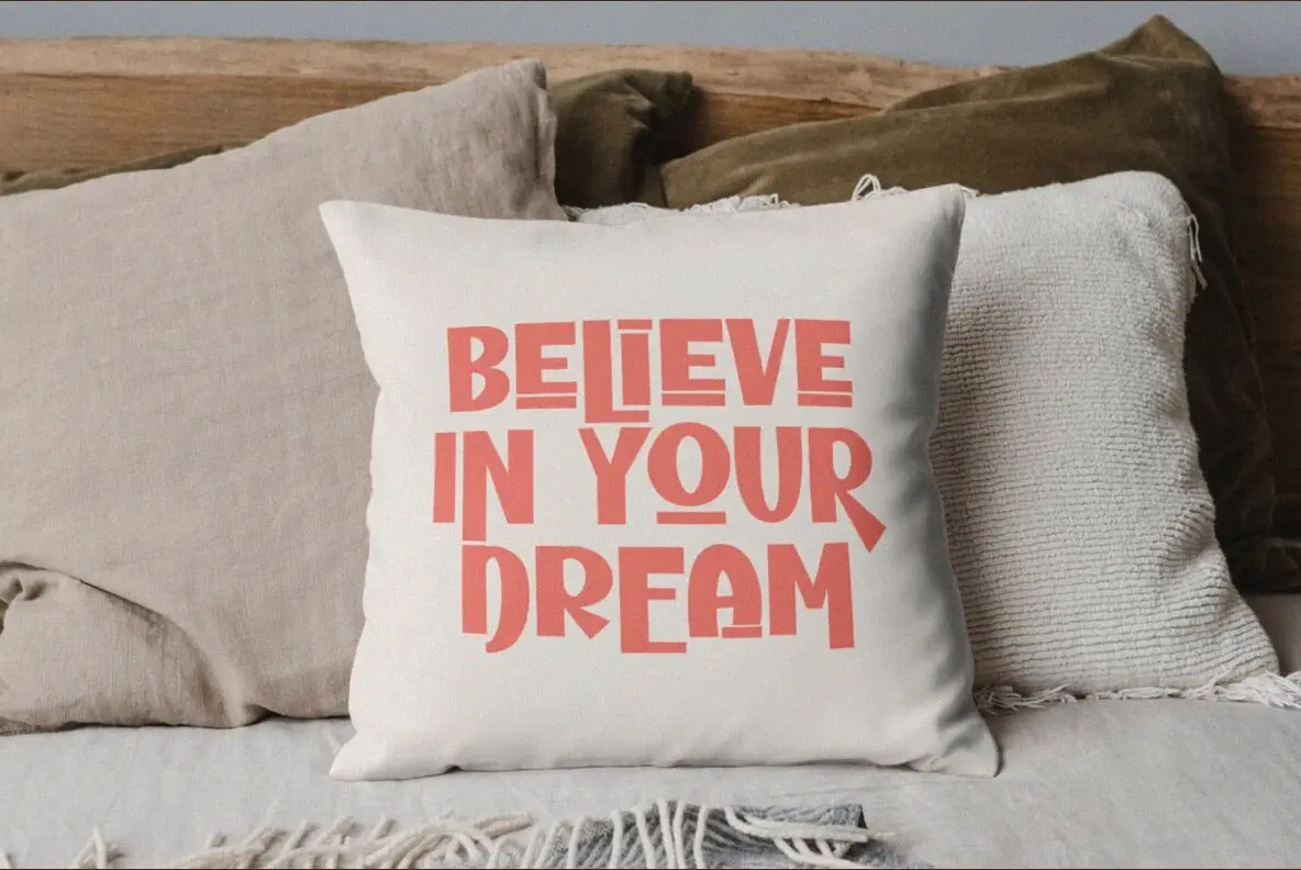 Harena Font - YouWorkForThem