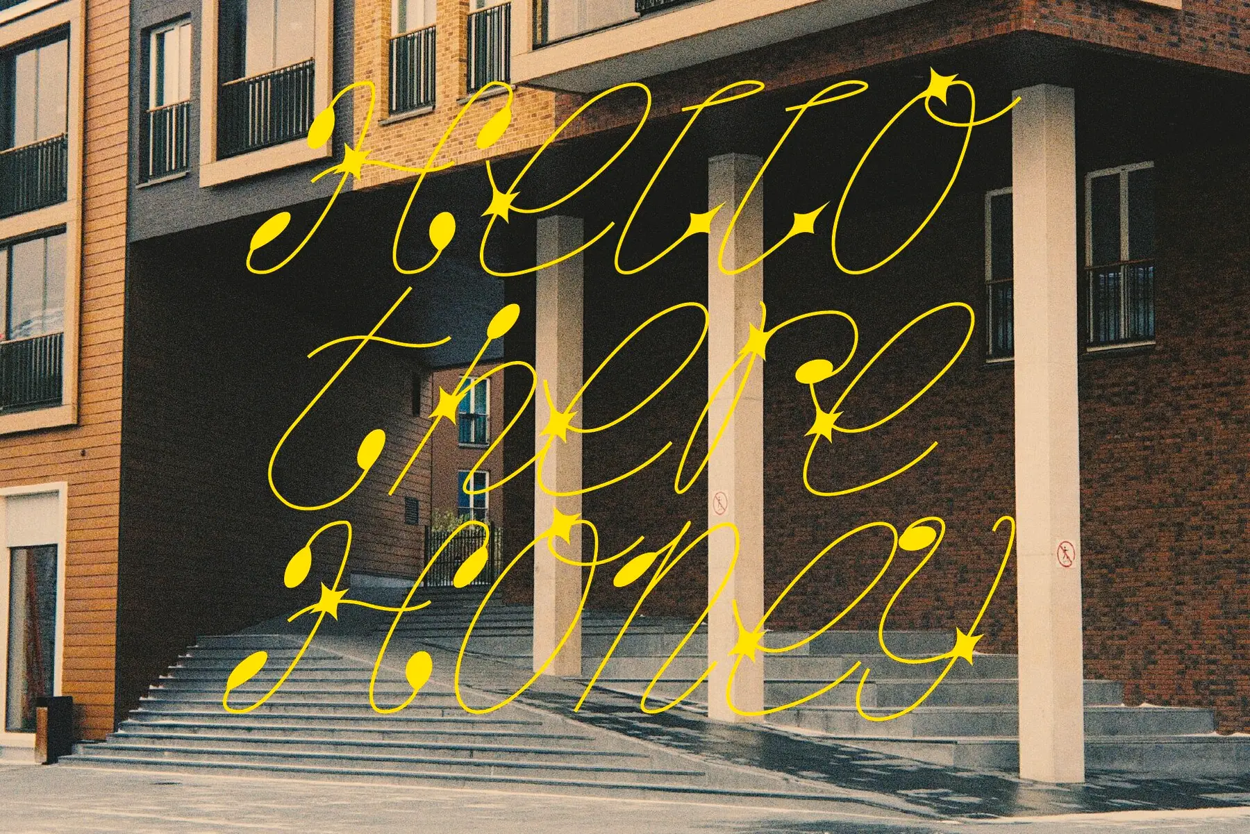 Flor Tonta Cursive Font Font - FontPath