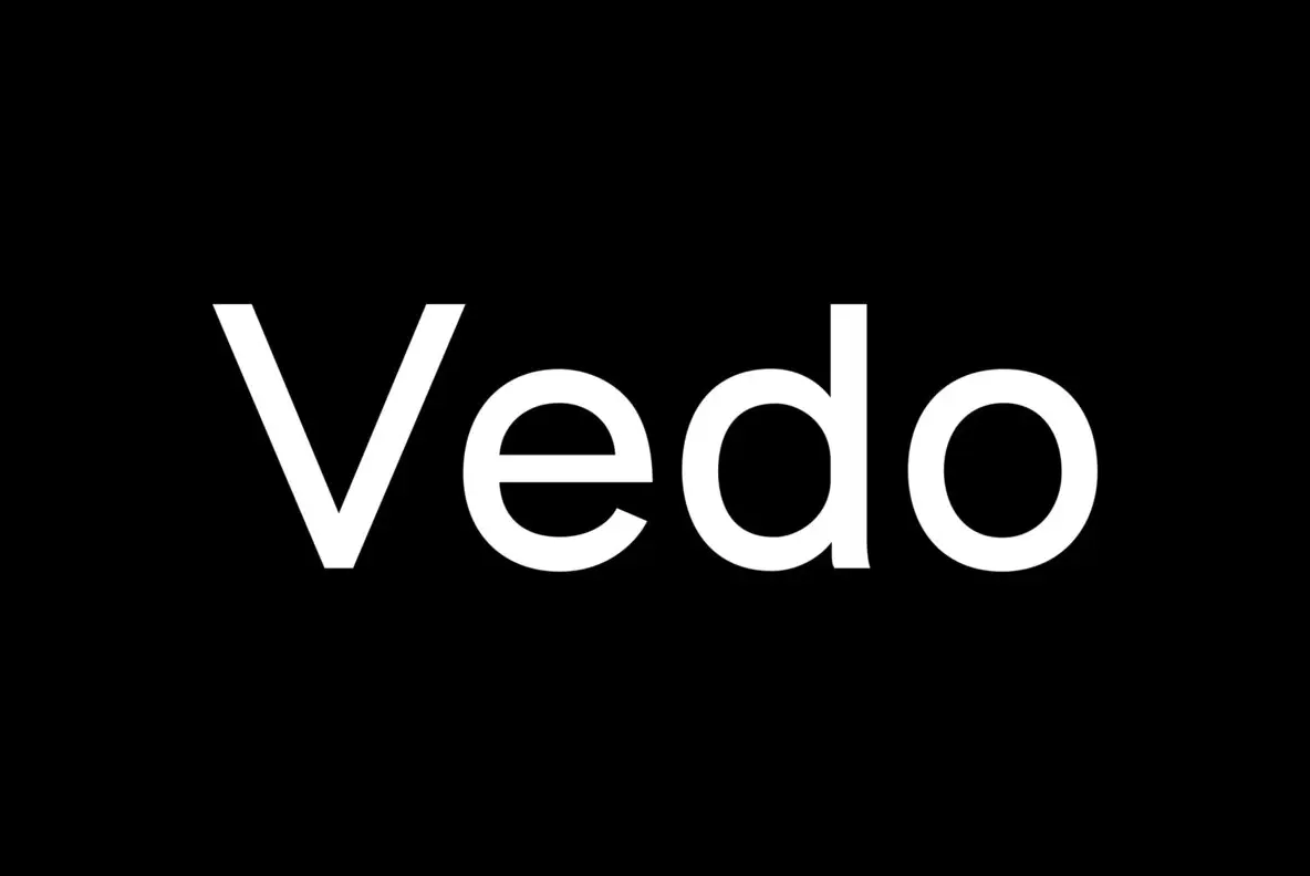 Vedo Font - YouWorkForThem