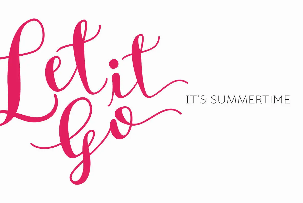Bikini Season Font - YouWorkForThem