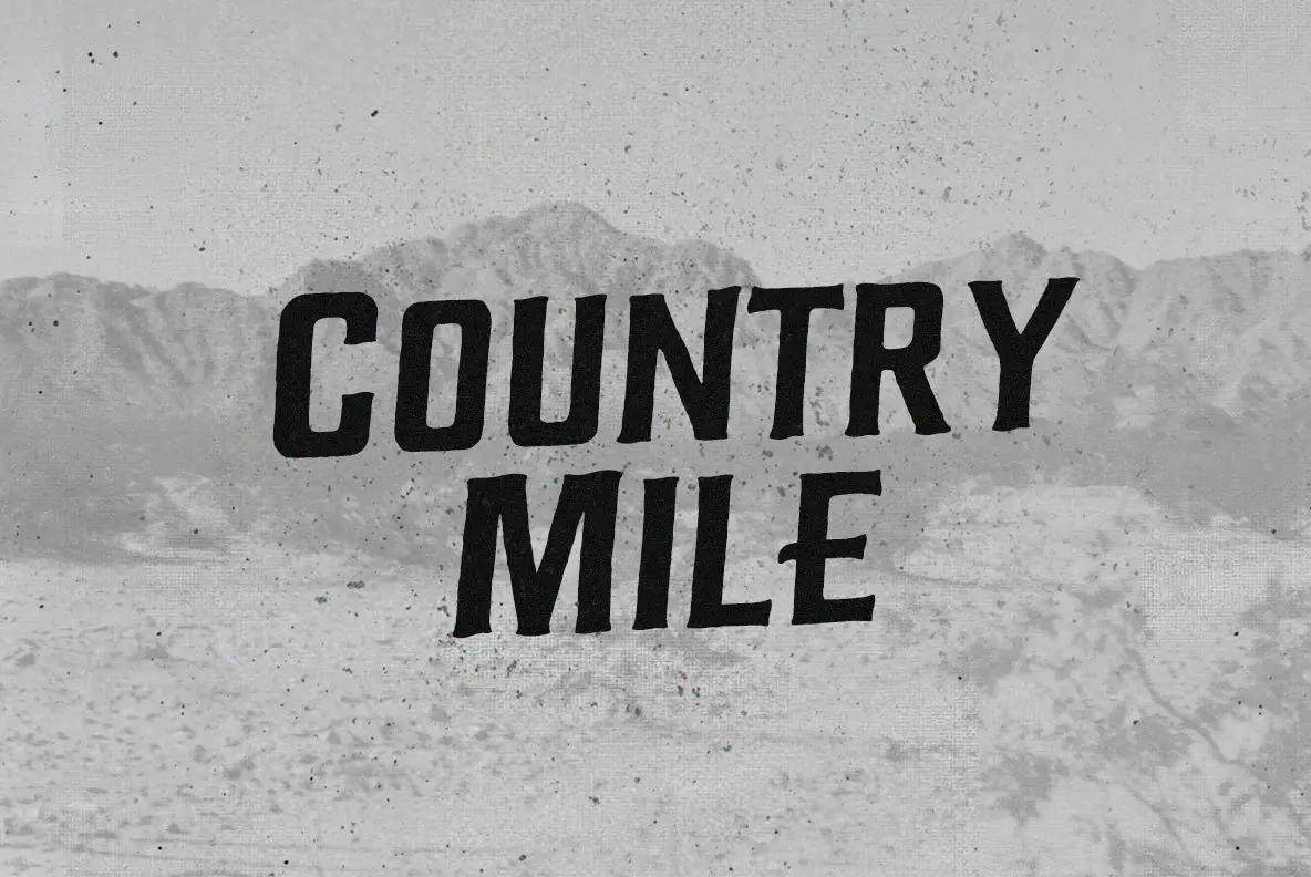 Diamond Creek Font - FontPath