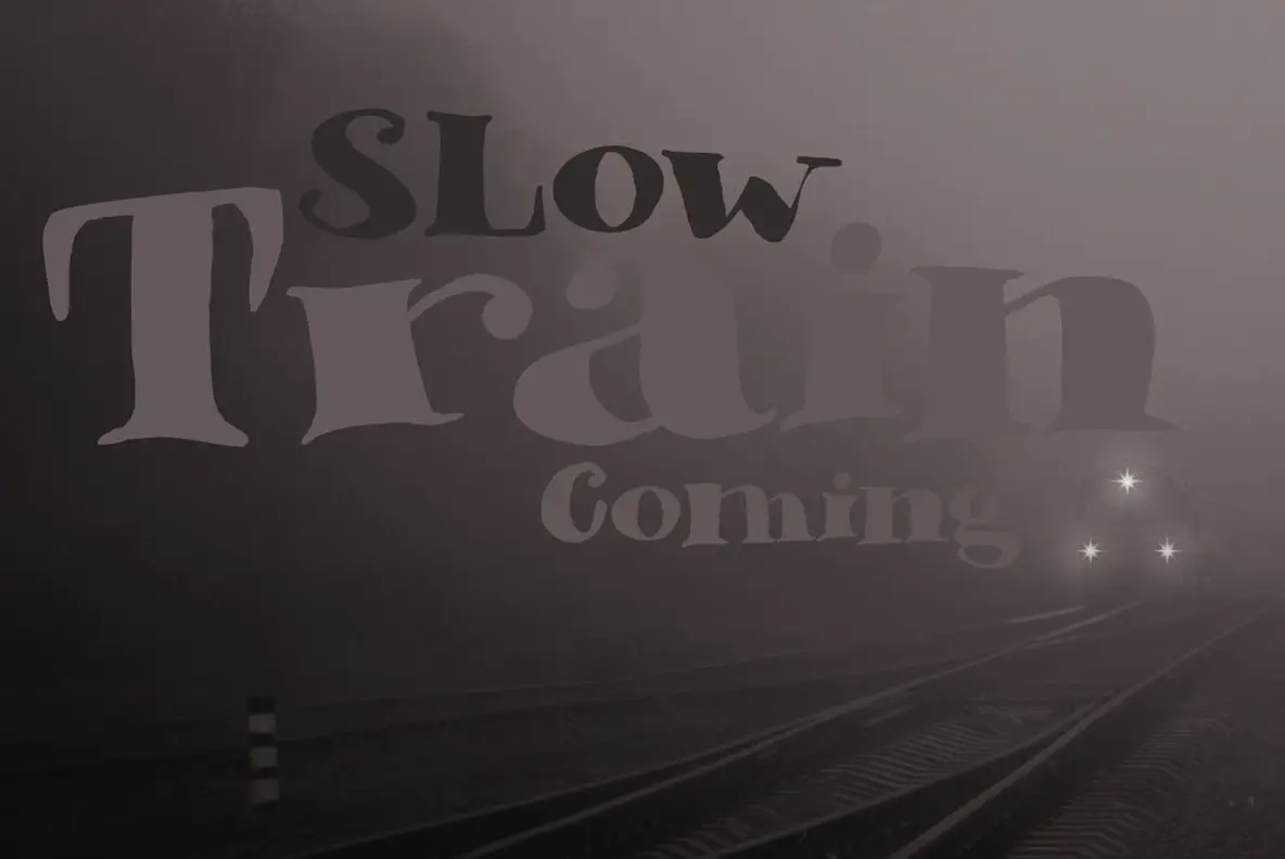 Phantom Peach Font - FontPath